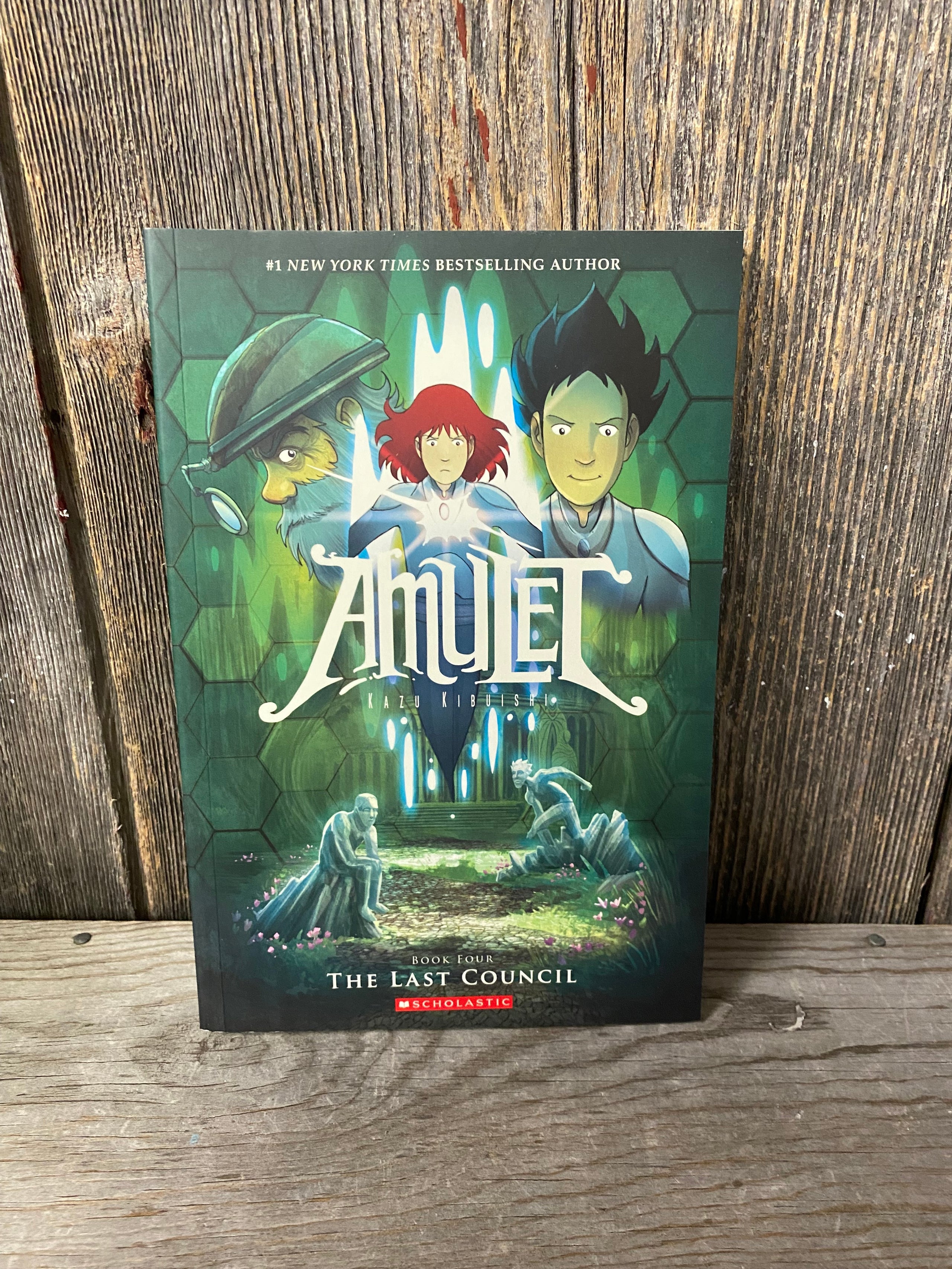 Amulet Book 4